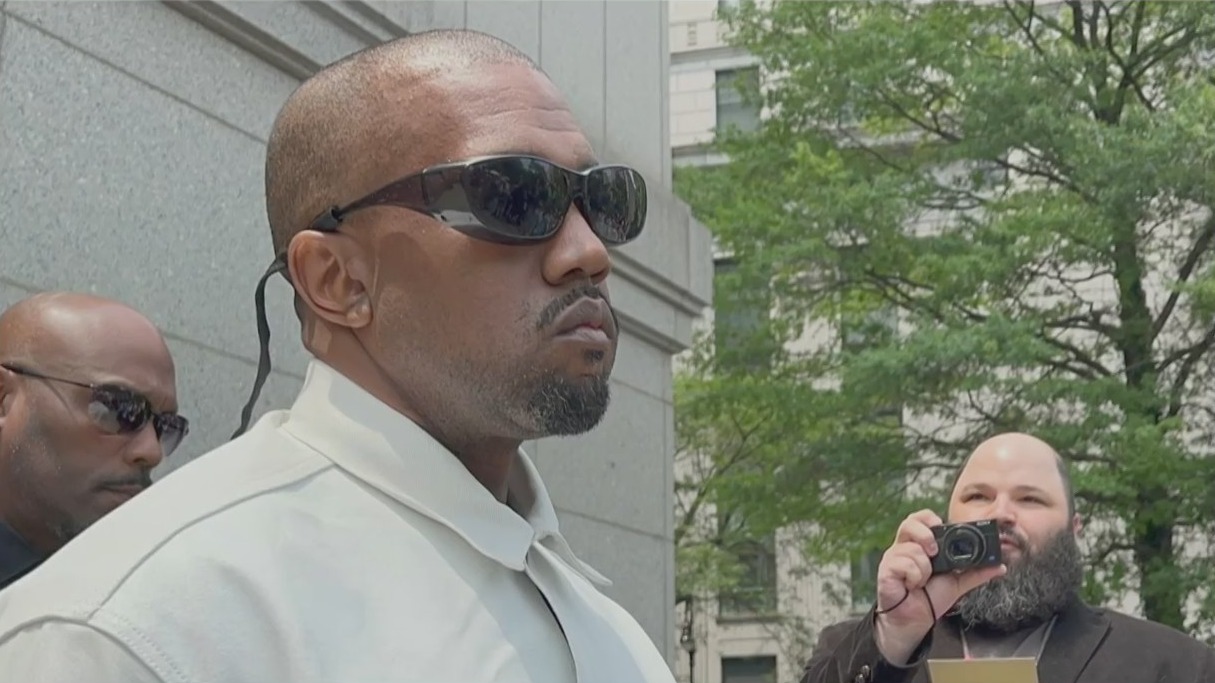 Ye Ye, formerly known as Kanye West, crashes Sean ‘Diddy’ Combs’ trial | Banfield – NewsNation