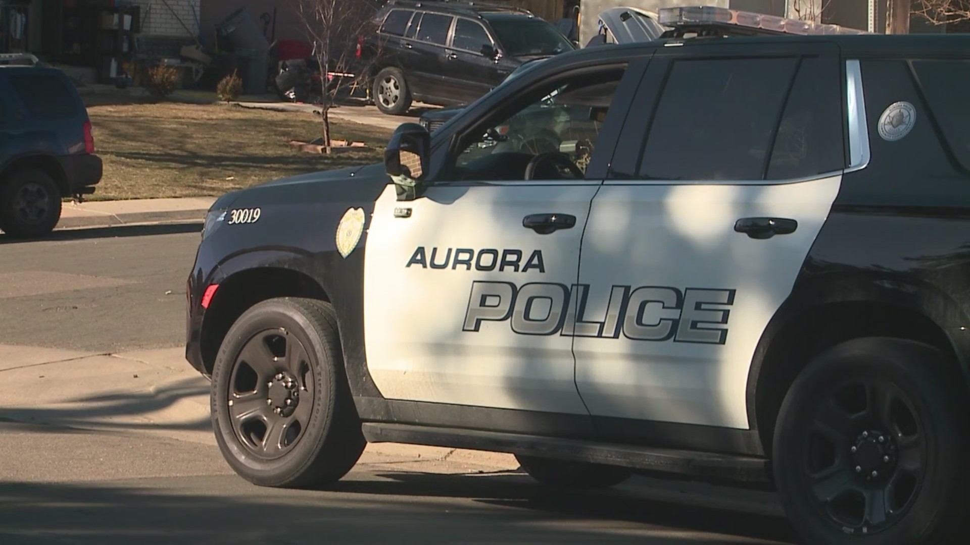 SWAT, detectives execute search warrant in Aurora, 16 detained – FOX31 ...