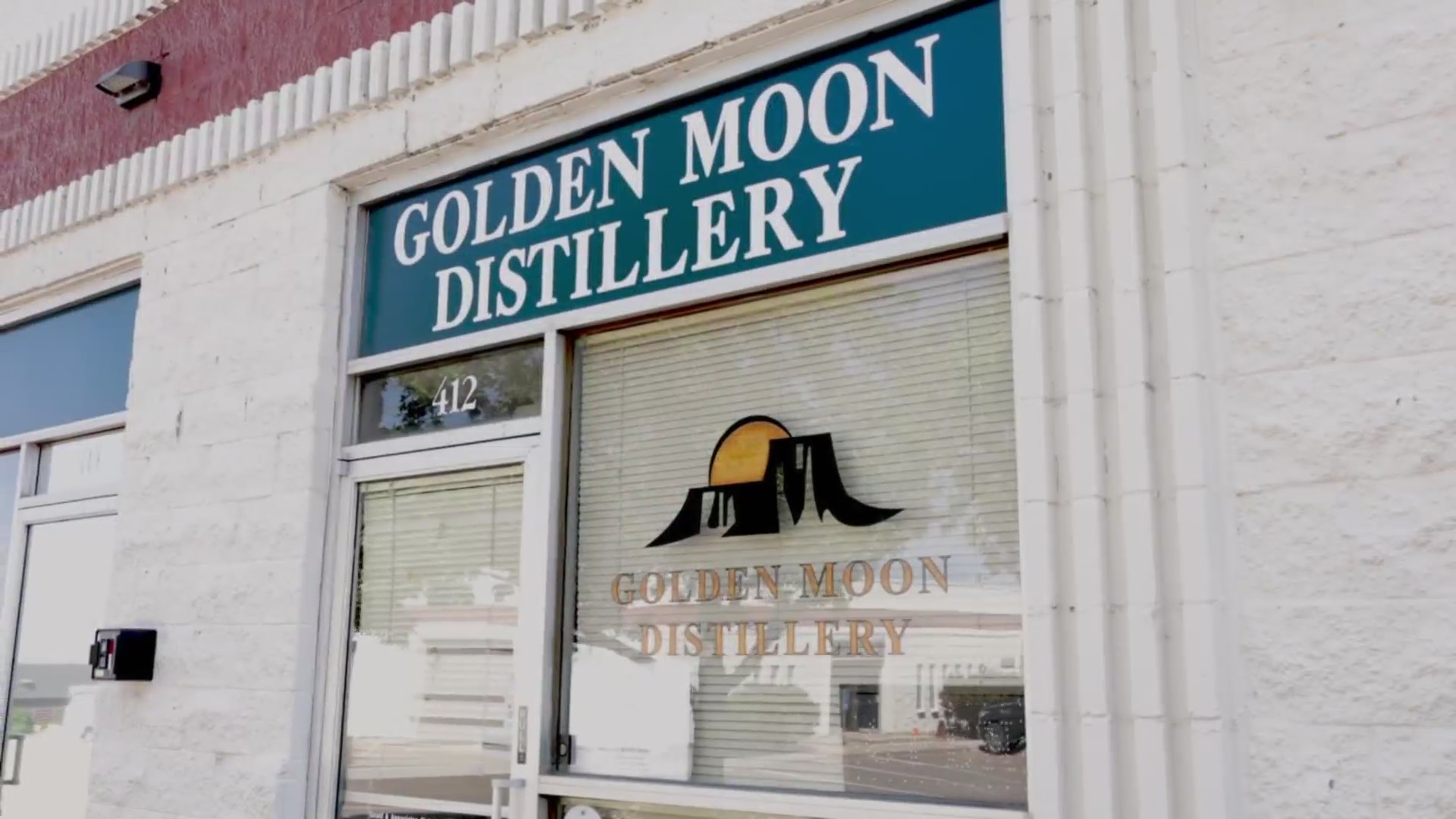 Award-winning Golden Moon Distillery now closed – FOX31 Denver
