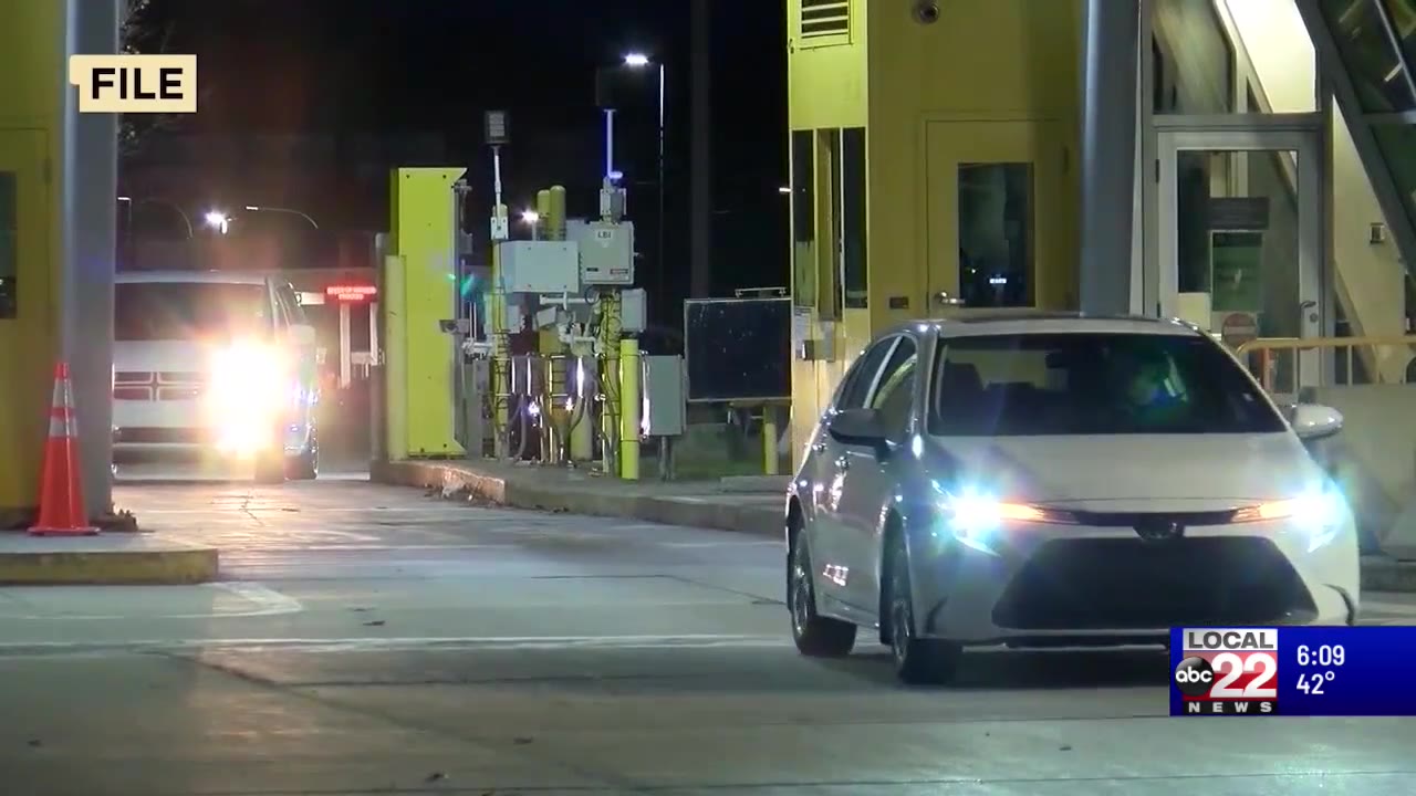 NY border crossings reduce service hours – ABC22 & FOX44