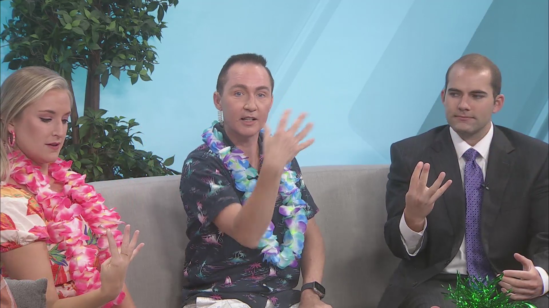 Sign Language Words of the Day: Aloha, Rainbow & Beach – KOLR ...