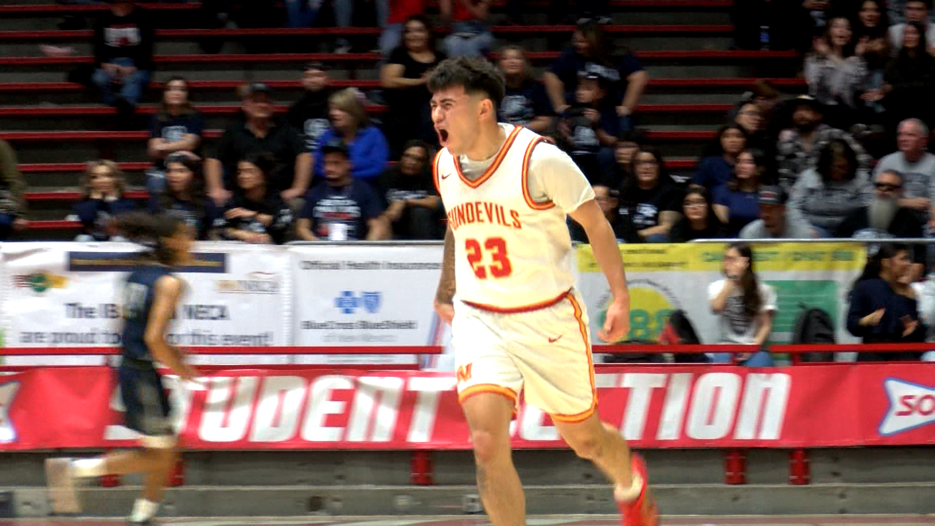 Boys 4A quarterfinal – Espanola’s Fresquez lights up No. 6 Silver ...