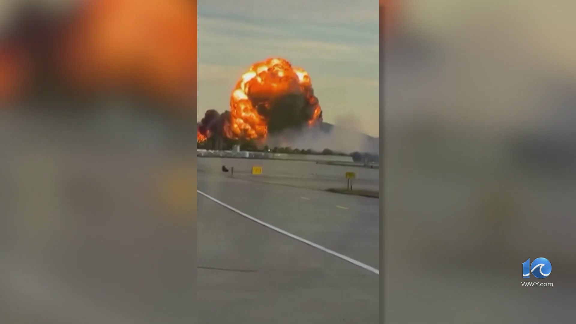 Massive fireball erupts as UPS plane crashes, 7 dead – WAVY.com