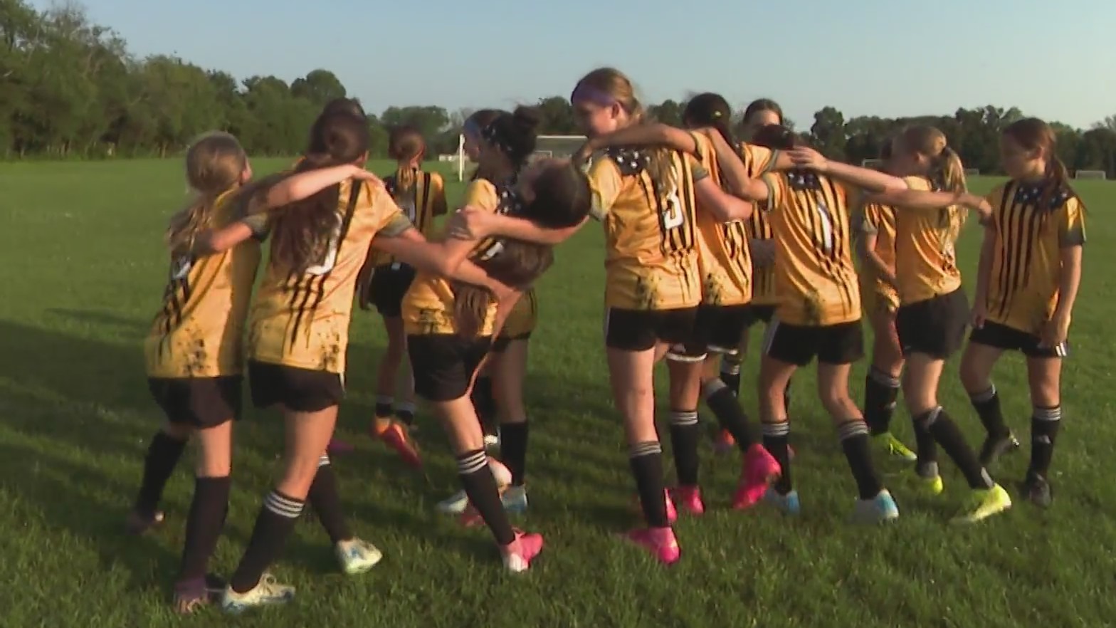 Commack girls soccer team heads to Portugal – PIX11