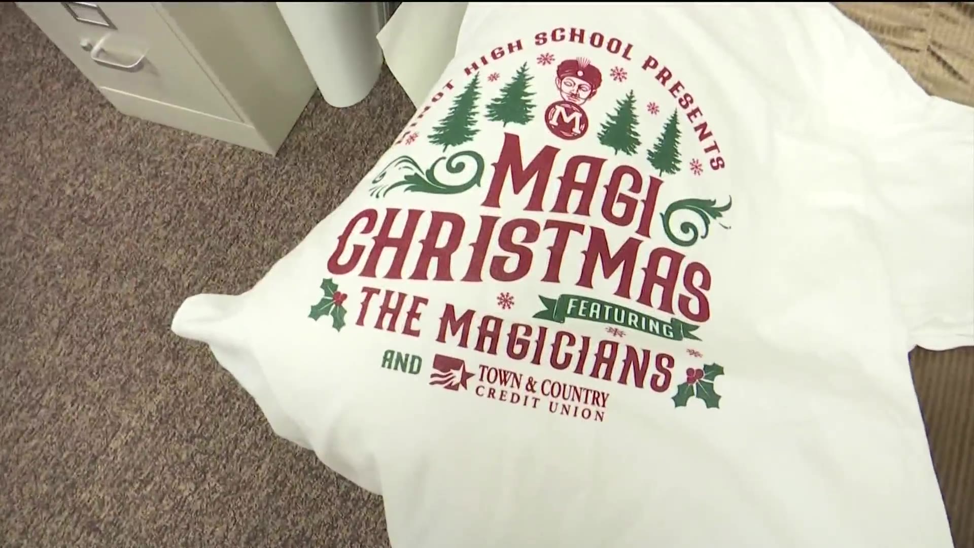 BASKETBALL: Minot Magicians host their first annual food drive on ...