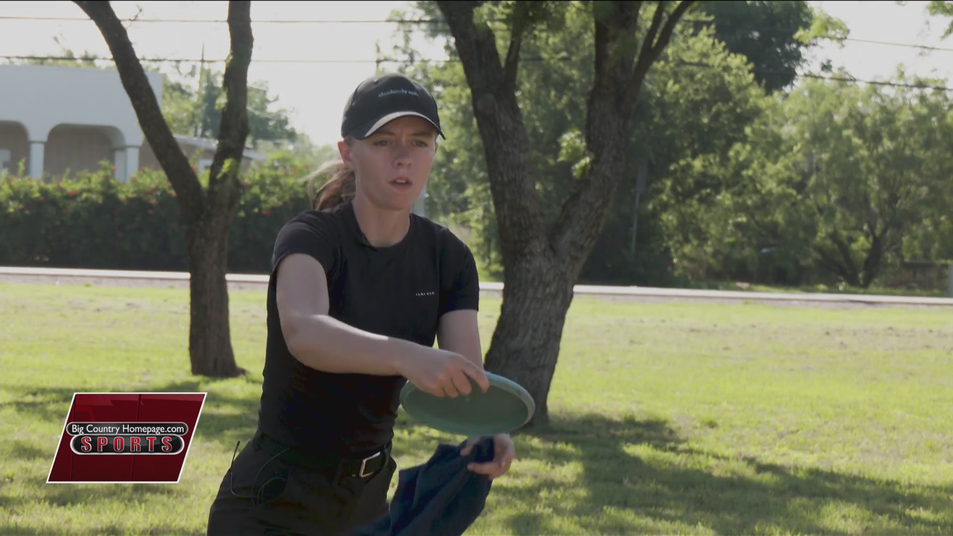 Emily Weatherman is having a great rookie season in disc golf – KTAB ...