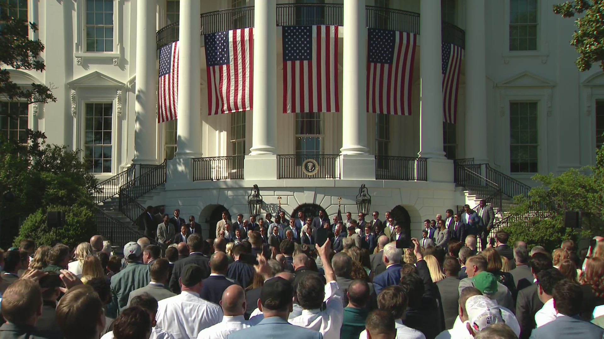 Philadelphia Eagles visit the White House – FOX 2